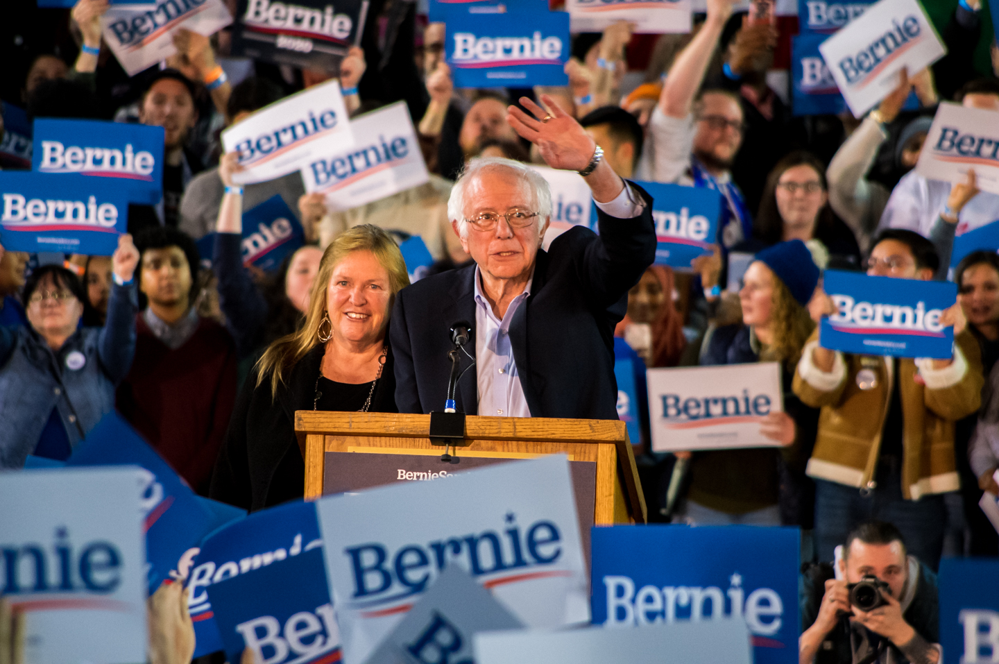 Back Beat Seattle | Photos & Report: Bernie Sanders Rally @ the Tacoma Dome